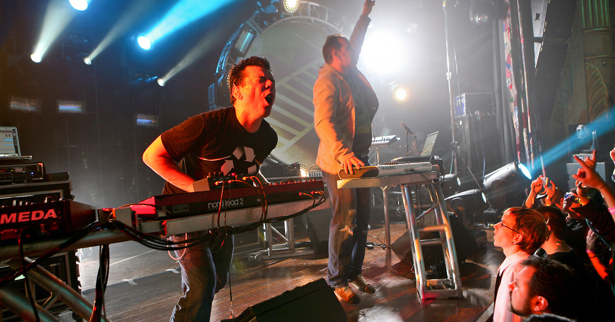 THE CRYSTAL METHOD RADIO + DJ TECH TOOLS INTERVIEW - Destiny Events